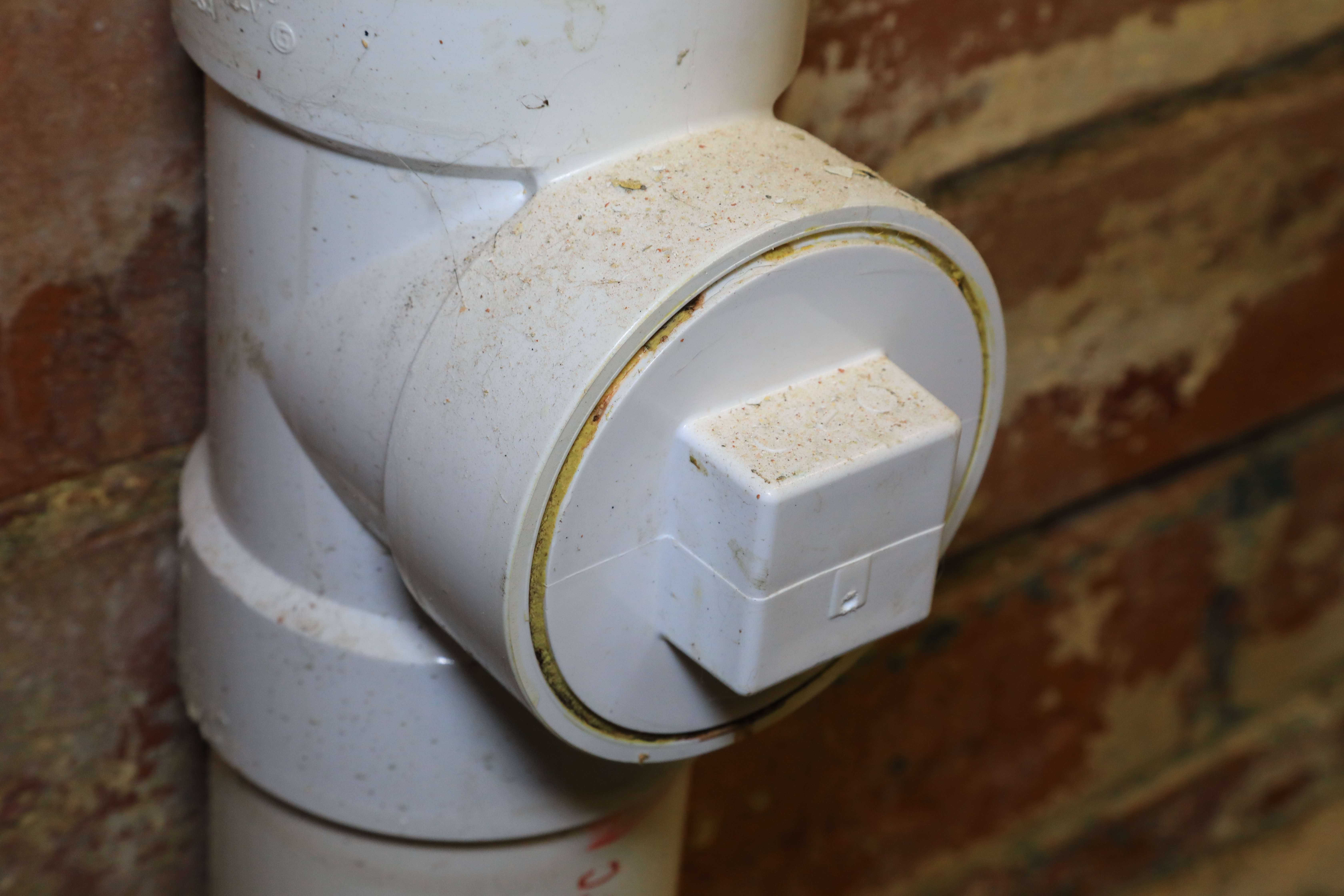 Kitchen Sink Cleanout Plug – Things In The Kitchen